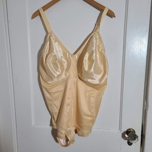 Rago | Intimates & Sleepwear | Rago Womens Plus Size Moderate Control ...